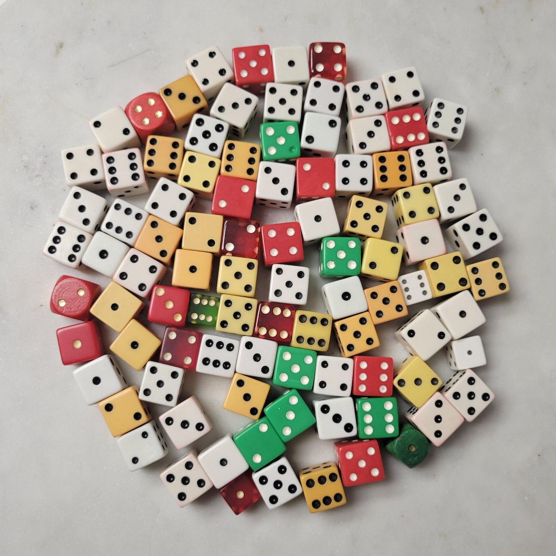 Large Lot of Vintage Dice 95 Pieces - Etsy