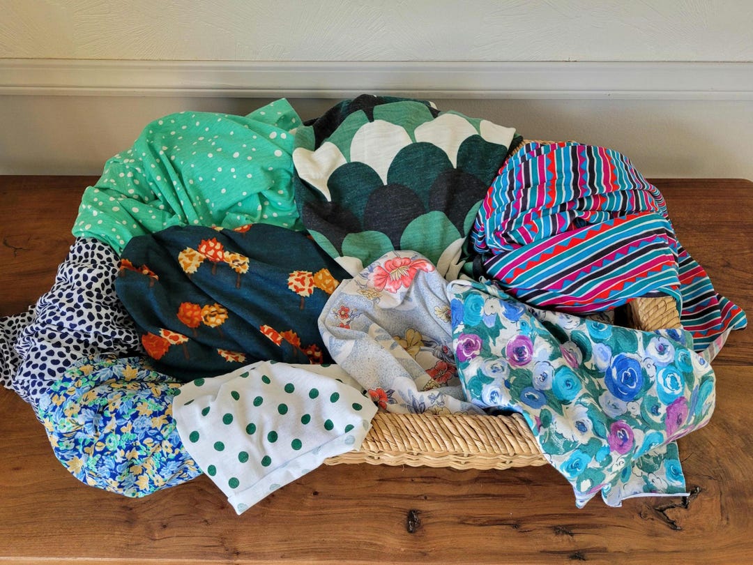 Great Value! Vintage Jersey Knit Fabric Scrap Bundle - Etsy