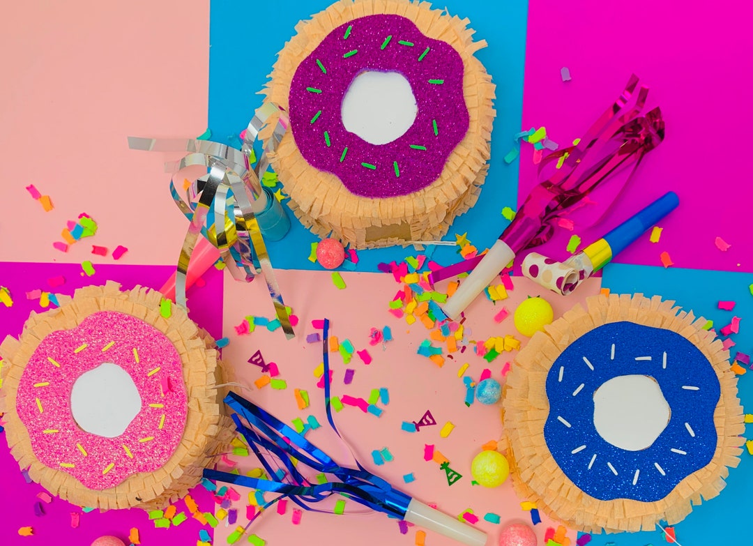 Mini Donut Pinata for Donut-themed Party, Unique First Birthday Favor ...