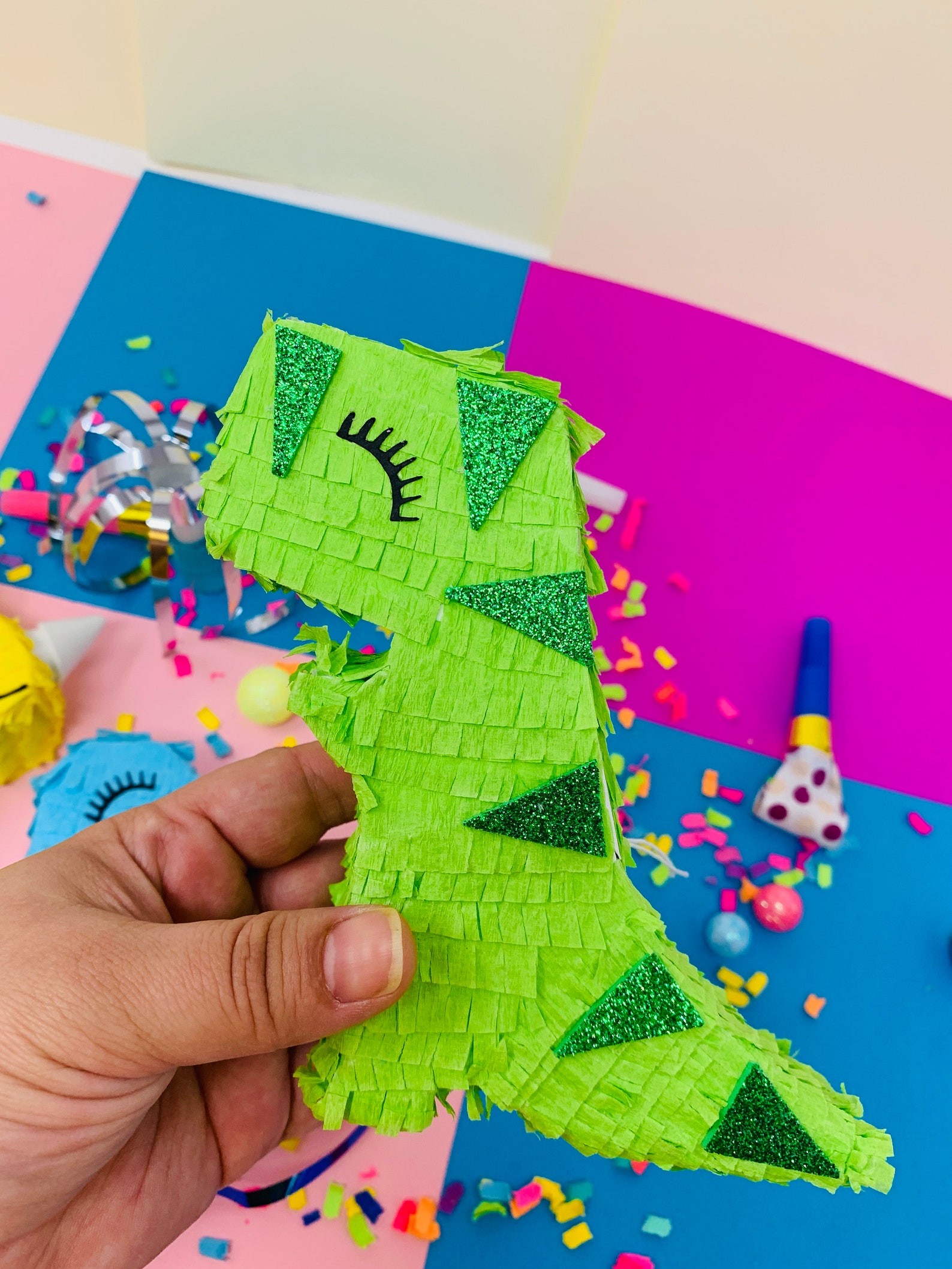 Dinosaur Mini Piñata T-rex Mini Piñata Dinosaur Party Favor - Etsy