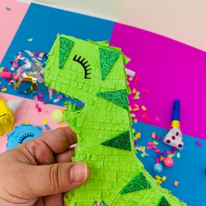 Dinosaur Mini Pinata T-rex Mini Pinata Dinosaur Party Favor Dinosaur ...