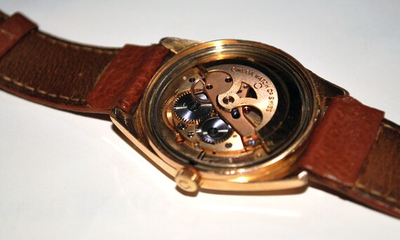 Omega 24 Jewel Automatic 1968 Vintage Rose Gold Case … - Gem