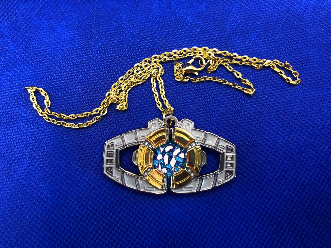 Matrix Necklace - Etsy