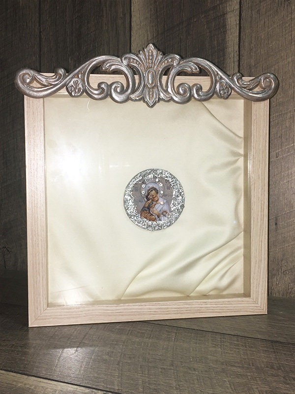 Handmade Crown Box With Wooden and Crystal Details - Etsy