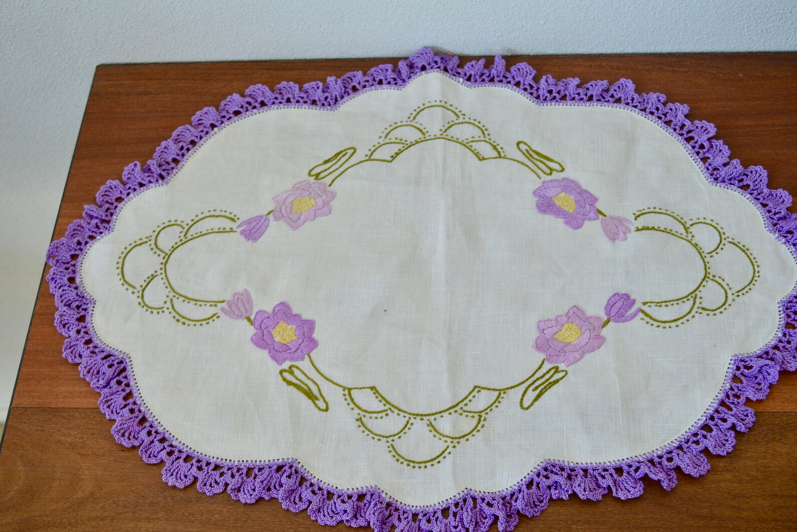 Vintage Linen, Vintage Tray Cloth, Crochet Linen, Crochet Tray Cloth ...