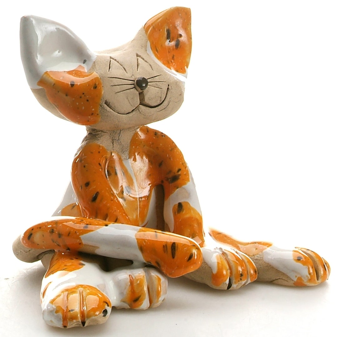 Lazy Ginger Cat Quirky Ceramic Gift for Cat Lovers Hand Sculptured by ...