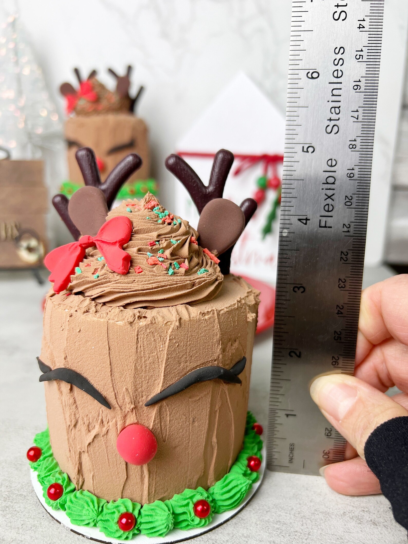 Mini Christmas Cake, Reindeer Fake Cake, Faux Cake - Etsy