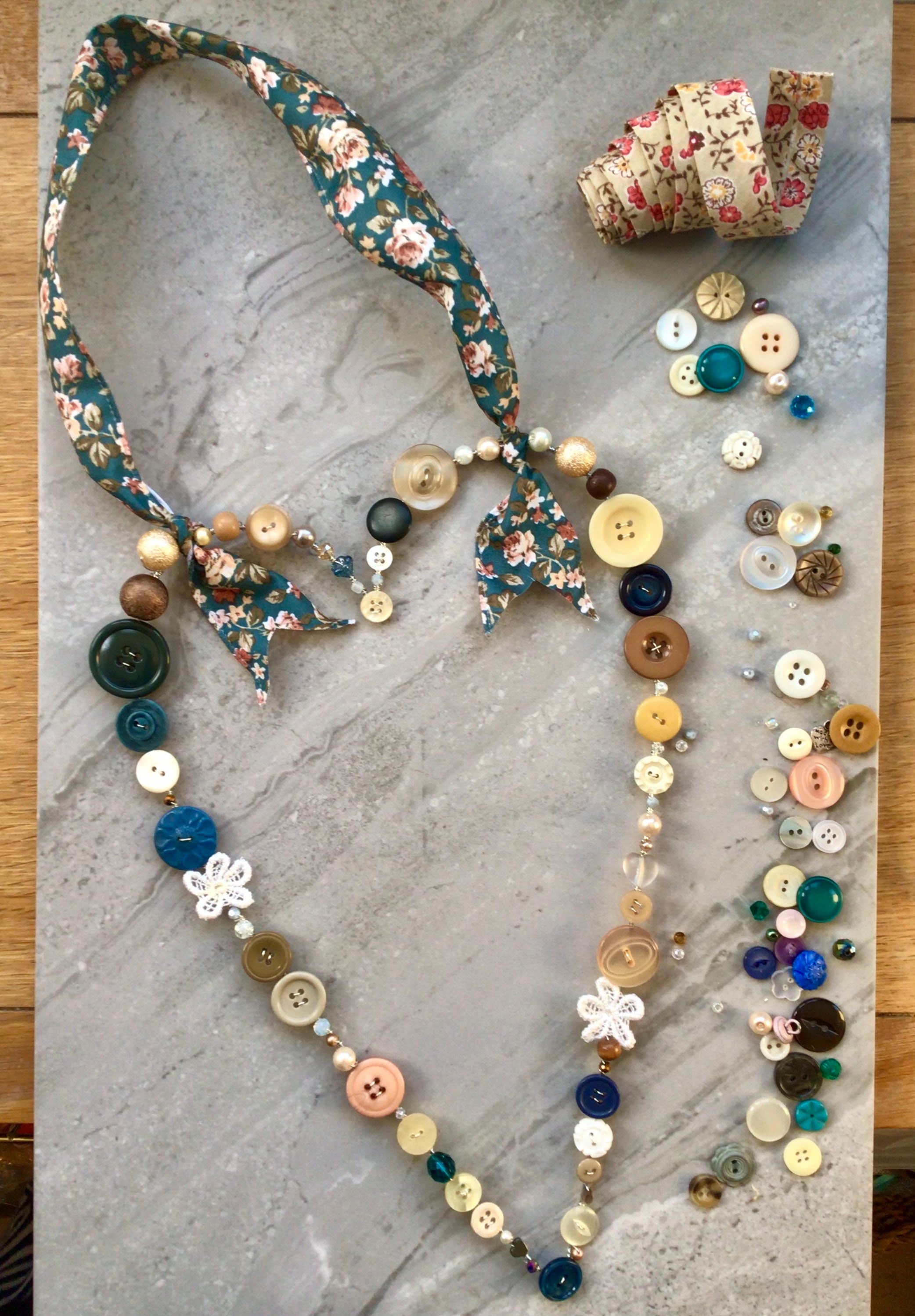 Large Heart Wreath for Your Home. Vintage Buttons, One of a Kind and ...