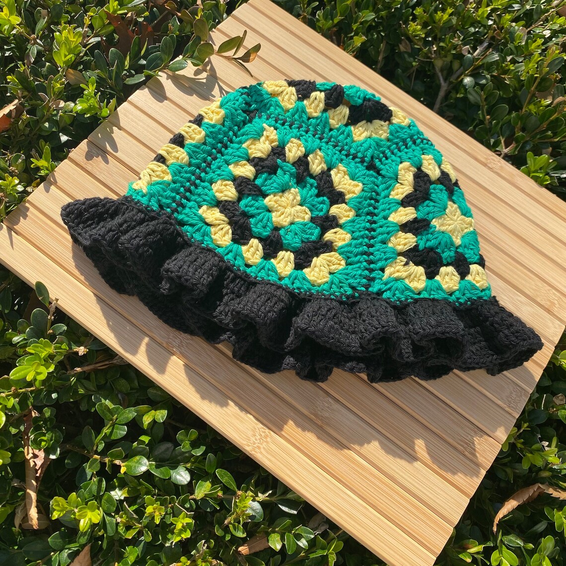 Granny Square Buckethat | Granny Style | Cottage Core | Crochet ...