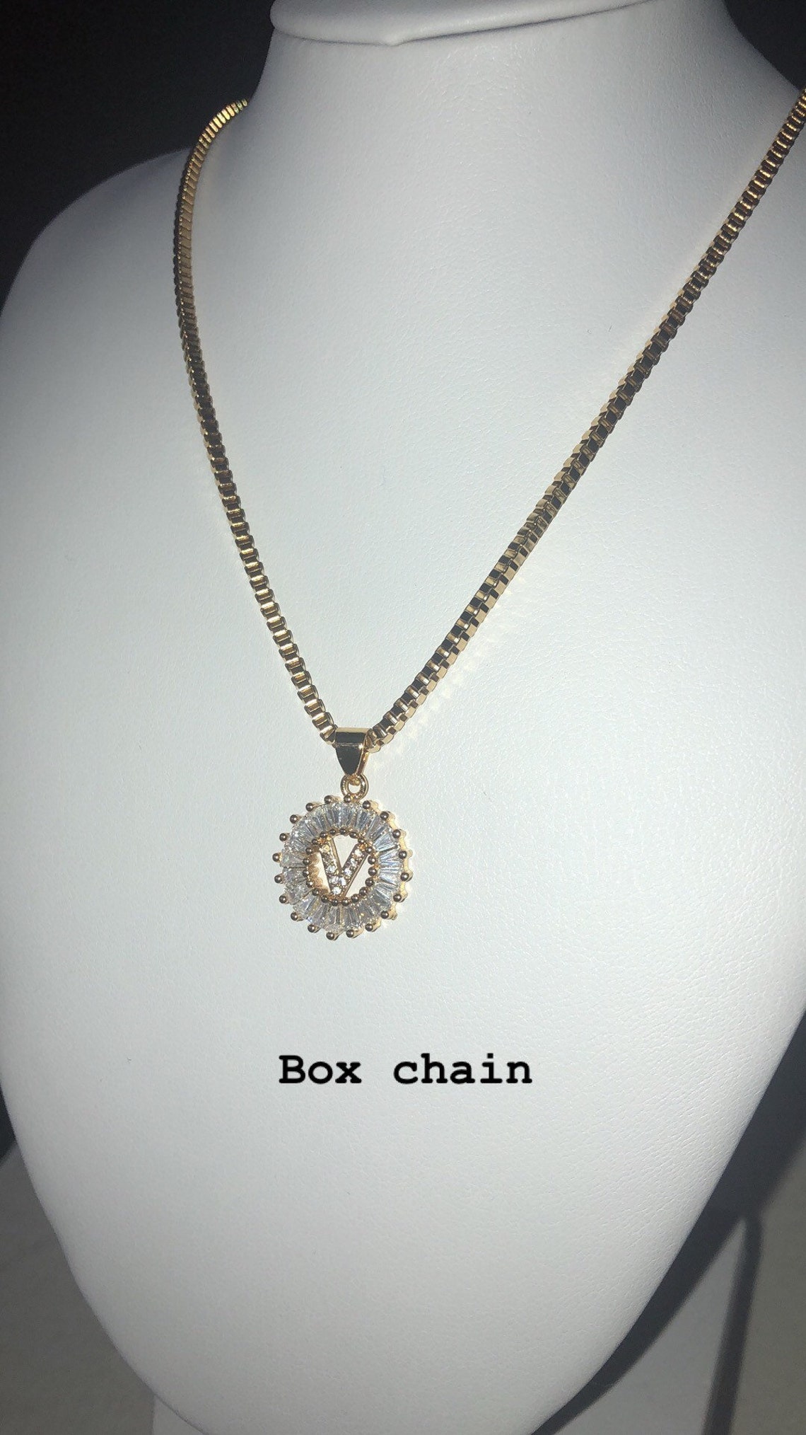 Round Initial Necklace | Etsy