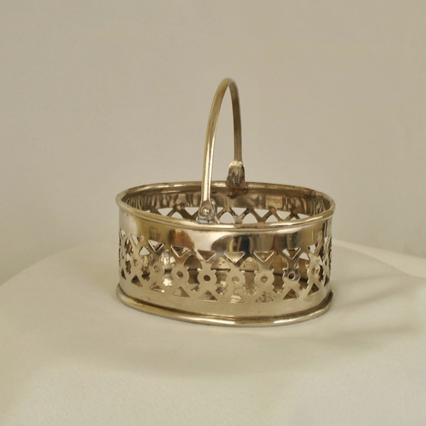 Small Metal Basket - Etsy