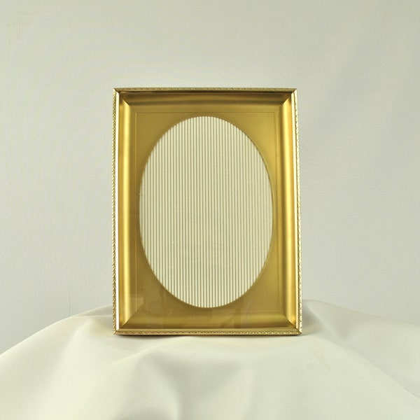 Vintage Shadow Box - Etsy