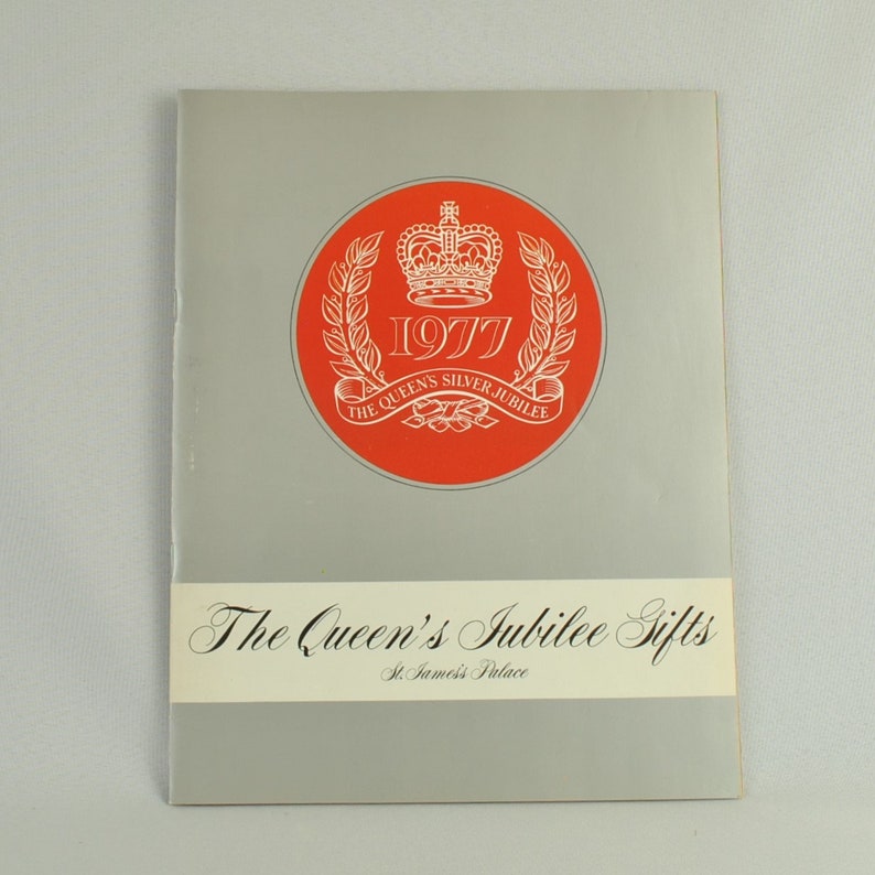 Queen Elizbeth Silver Jubilee Program and Rare Booklet of the Queen's ...