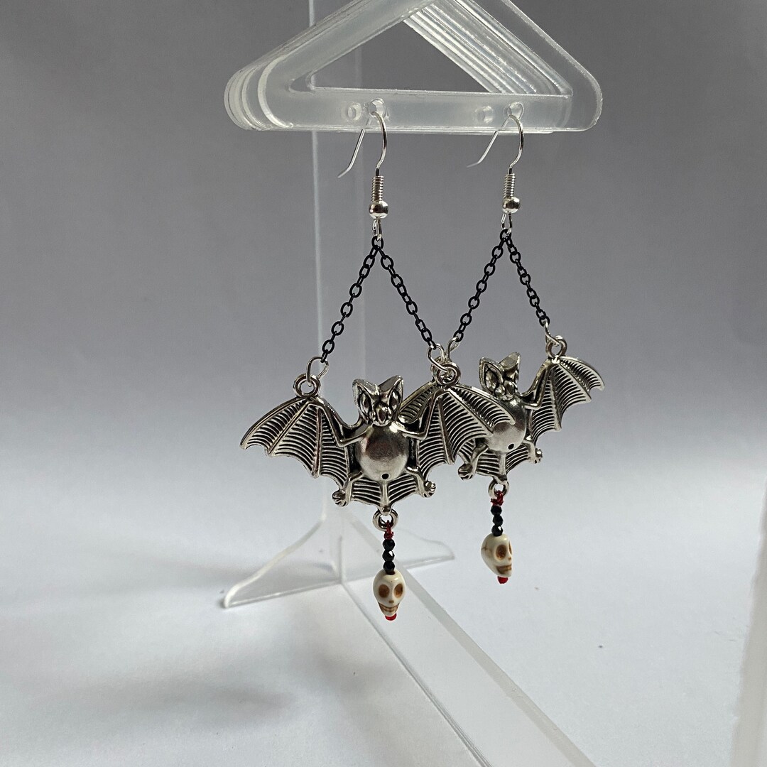 Silver Bat Skull Dangly Gothic Punk Alt Earrings Black, Red, Silver Bat ...