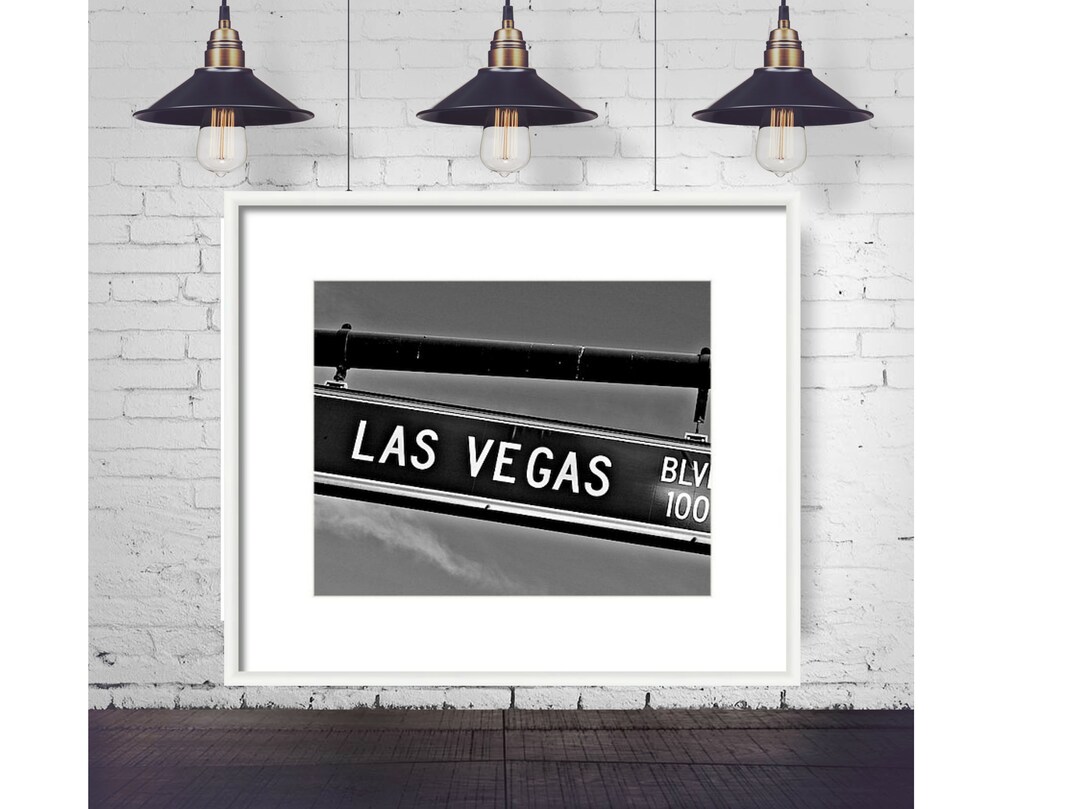 Las Vegas Sign Photography: Vegas Wall Art Print - Etsy