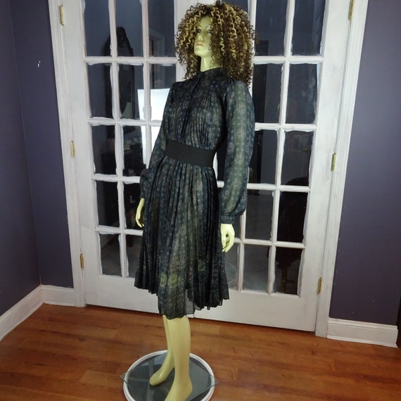 Vintage Early 80s * Sheer Pleated S Howard Hirsh Dres… - Gem