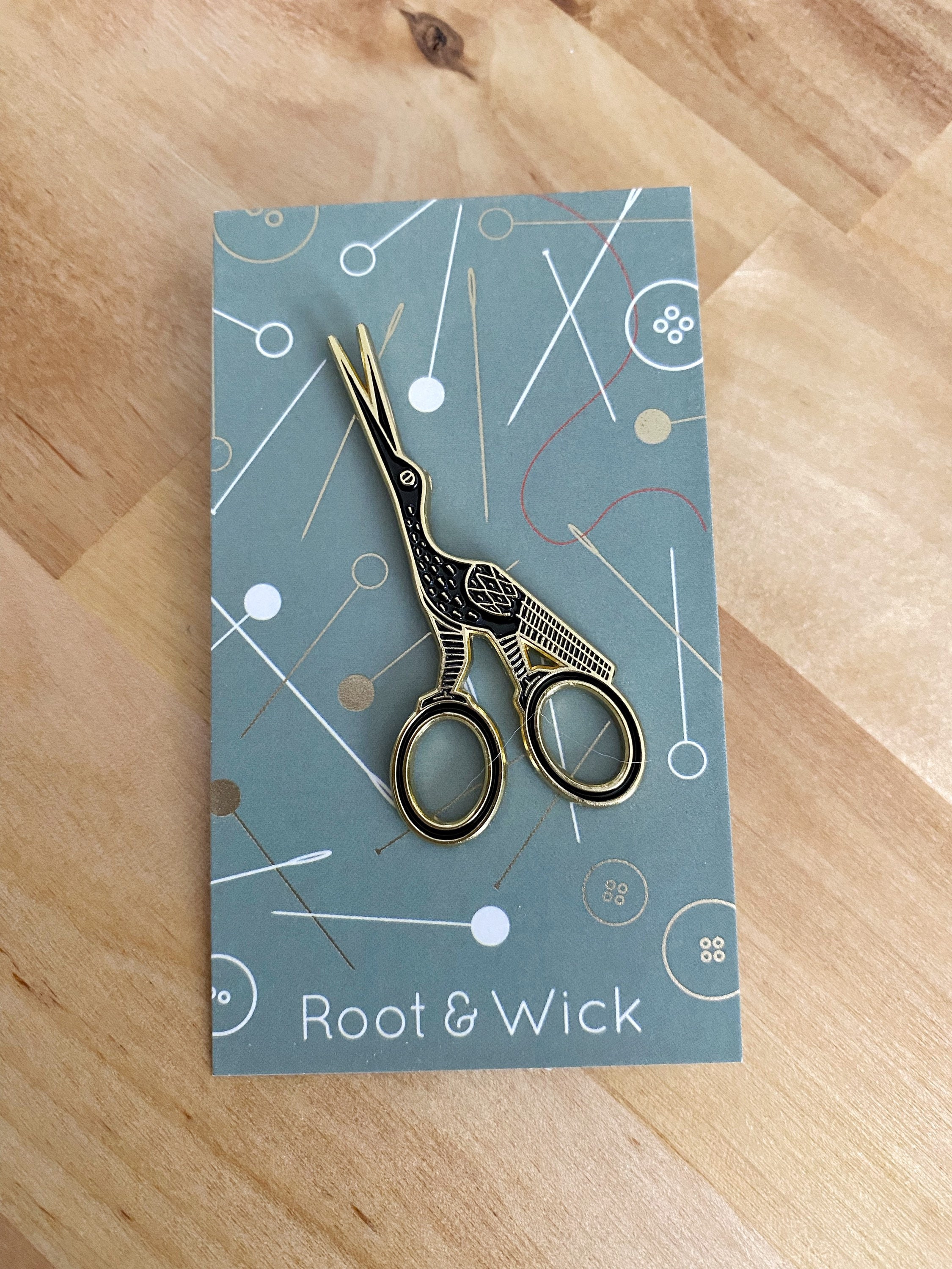 Stork Scissors Enamel Pin Embroidery Sewing Quilting Fiber - Etsy