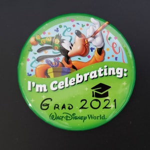 Custom Walt Disney World Button |i'm Celebrating| Add Your Own Text ...