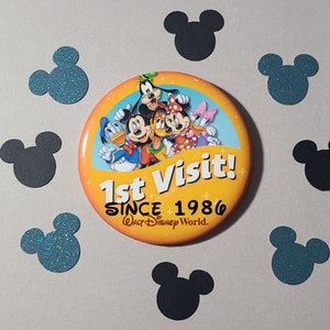 Custom Walt Disney World Button |1st Visit | Add Your Own Text | I'm ...