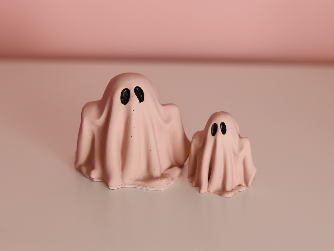 Pink Ghost, Halloween Decoration Display, Cute Ghost Figure Ornament ...
