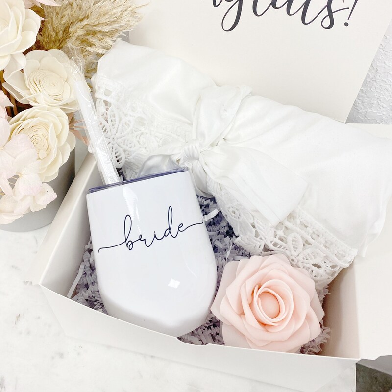 Gifts for Bride - 60+ Gift Ideas for 2024