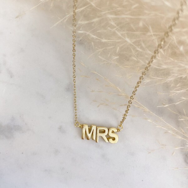 Mrs Necklace - Etsy