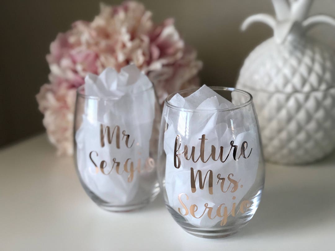 Personalized Future Mrs & Mr Stemless Wine Glass Set - Etsy