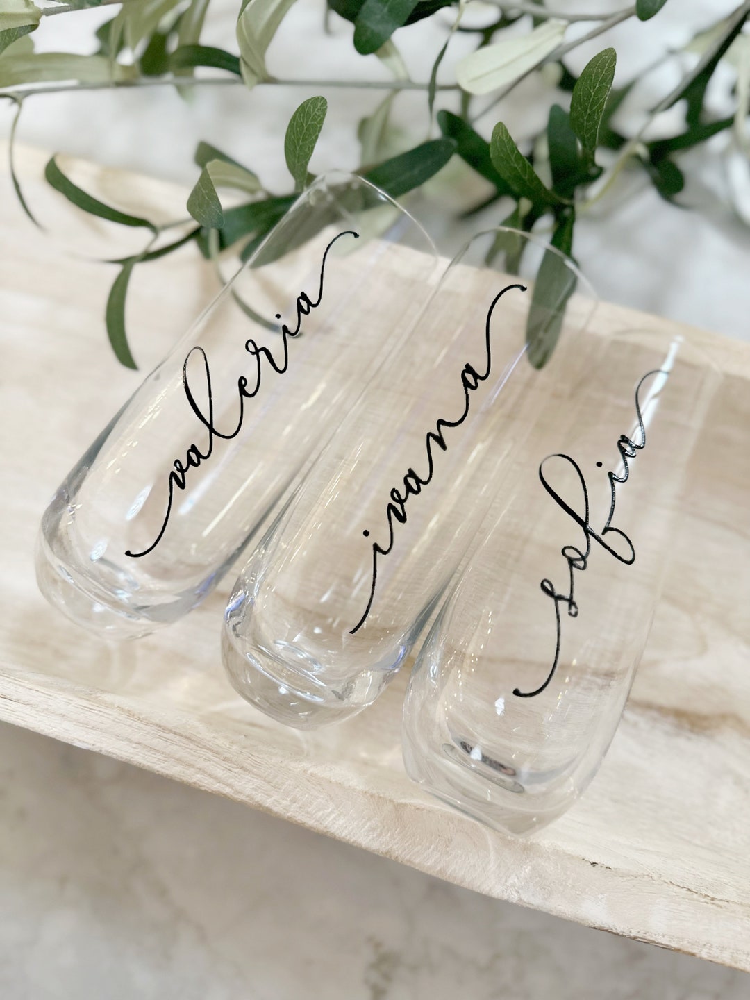 Bridesmaid Champagne Flutes Personalized Champagne Glasses Stemless ...