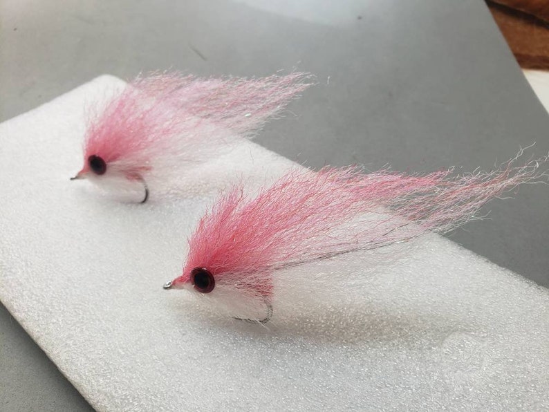 Saltwater Flies Pink Bunker Baitfish 2/0. - Etsy