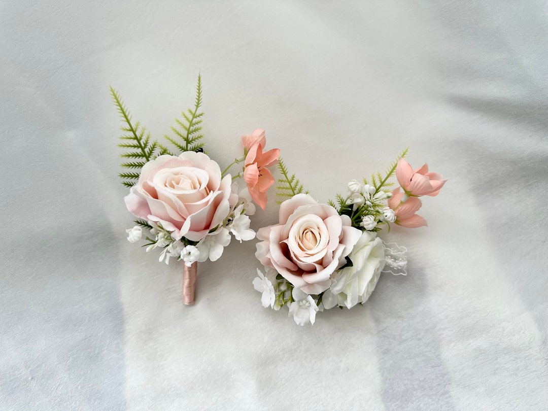 Dusty Rose Boutonnière Corsage, With Wild Flower, Babys Breath ...