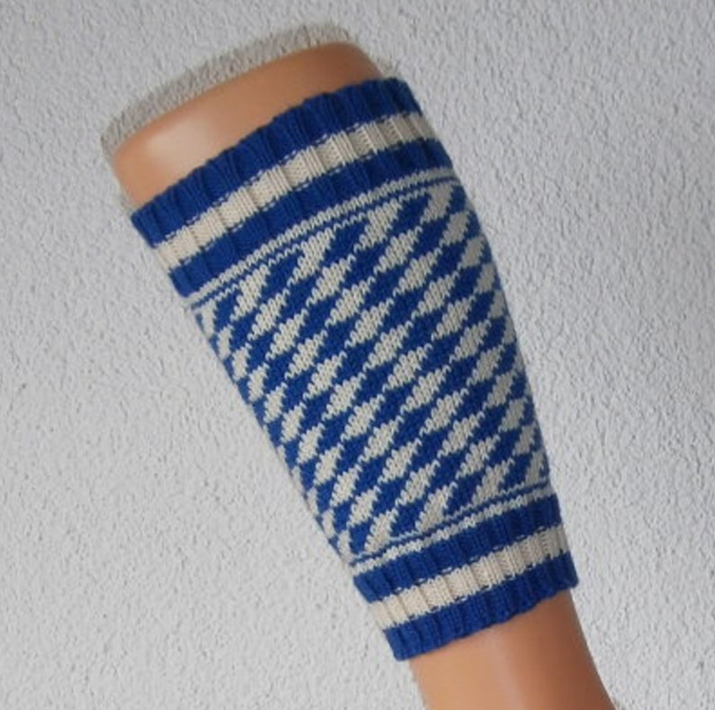 "Loferl" Two Part Lederhosen Socks Men Wear in Bavaria | A German Girl ...