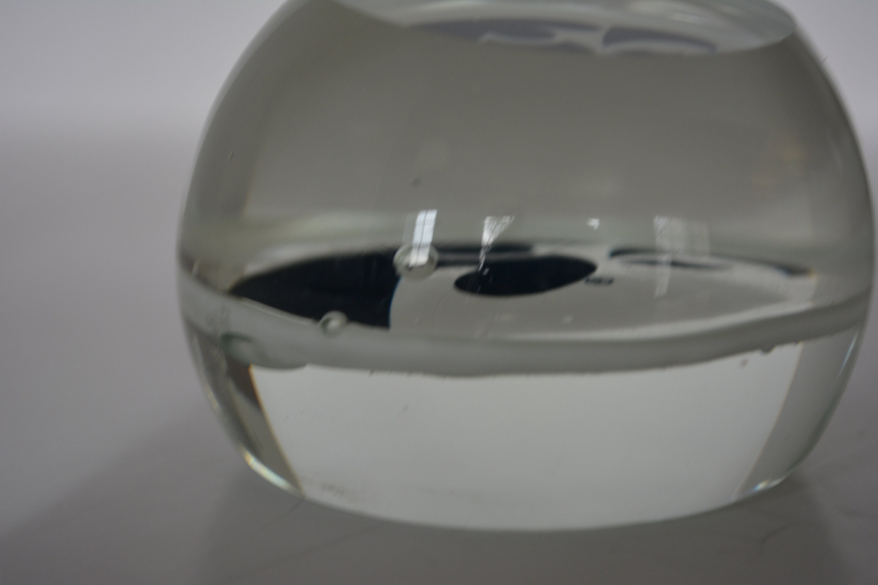 Paperweights/souvenir-clear Glass Paperweight With Face and Unique ...