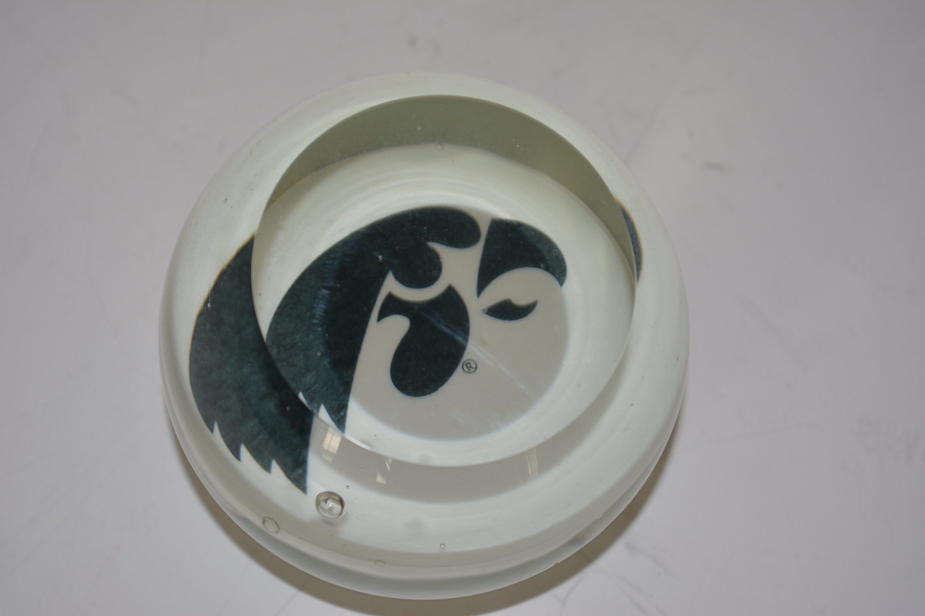 Paperweights/souvenir-clear Glass Paperweight With Face and Unique ...