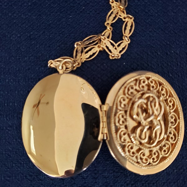 Filigree Locket - Etsy