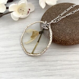 Real Pressed Flower Necklace, Snowdrop Resin Pendant, Spring Jewellery ...