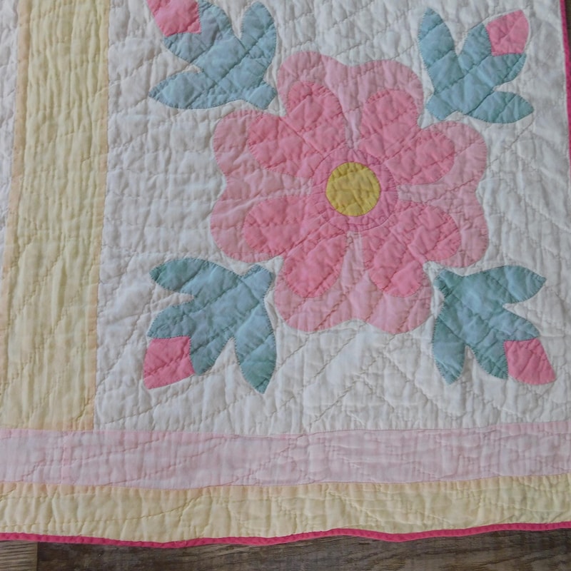 Floral Quilts - Etsy