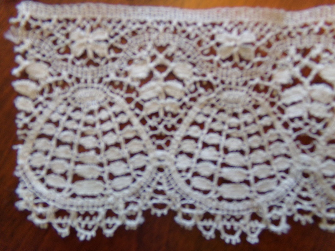 Antique Lace for Dresses Victorian 1800's Bobbin Lace Wedding Dress ...