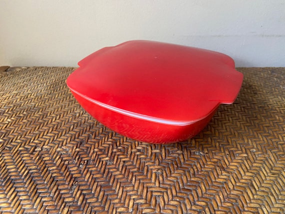 Red Pyrex Square Casserole Dish Mid Century Covered Serving - Etsy