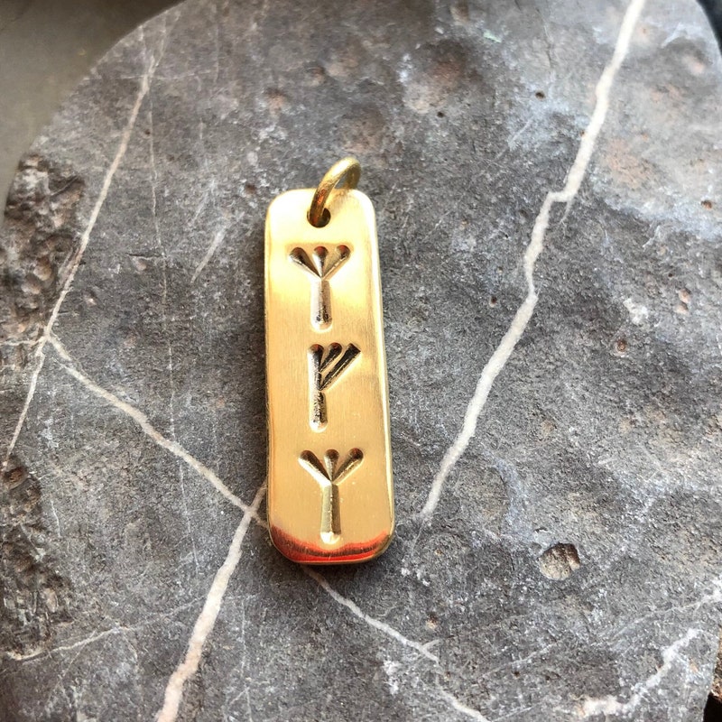 Viking Rune Necklace - Etsy
