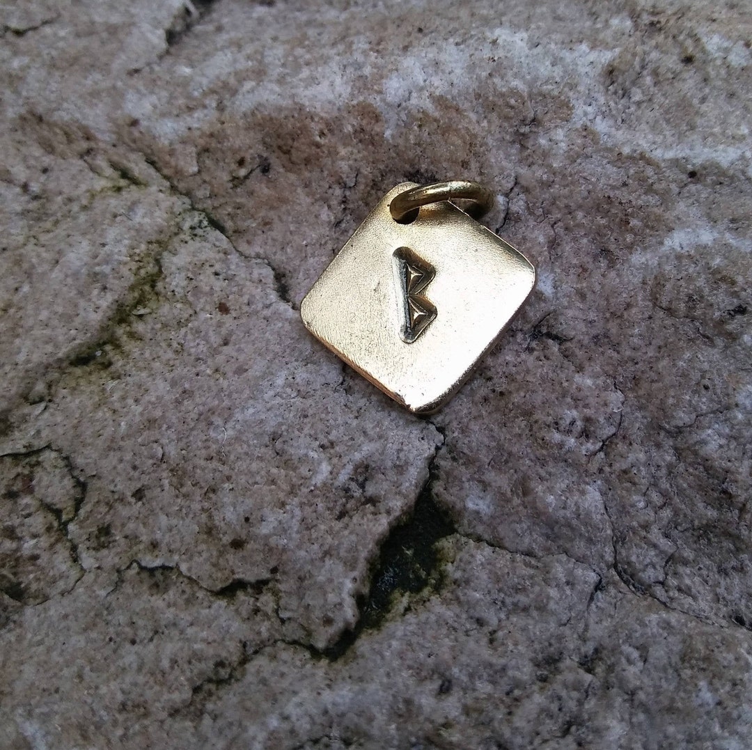 Berkana Bjarkan Beorc Rune Layering Pendant Viking Anglo-saxon Elder ...