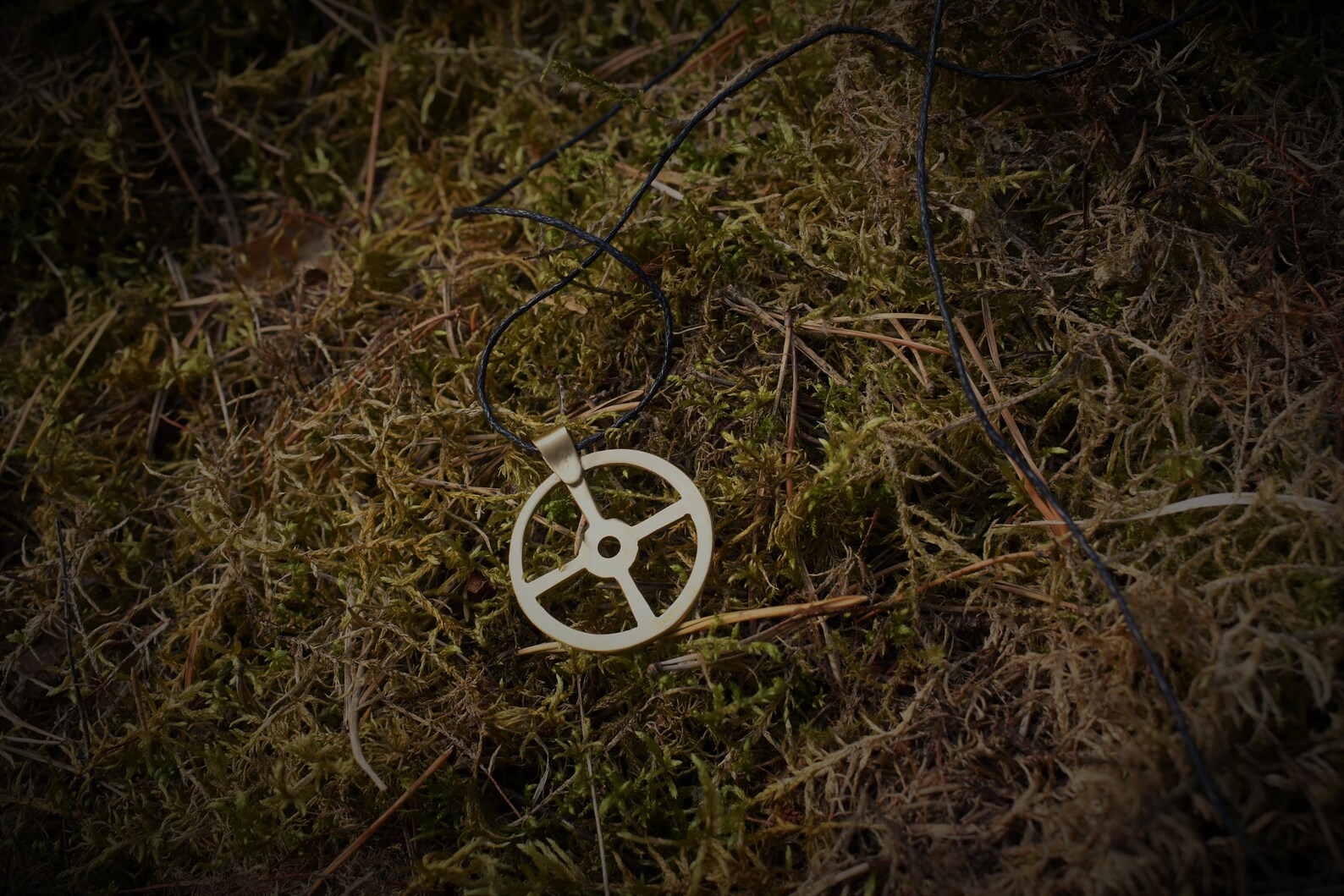 Norse Sun Cross Silver. Sun Wheel Pendant. Celtic Norse - Etsy