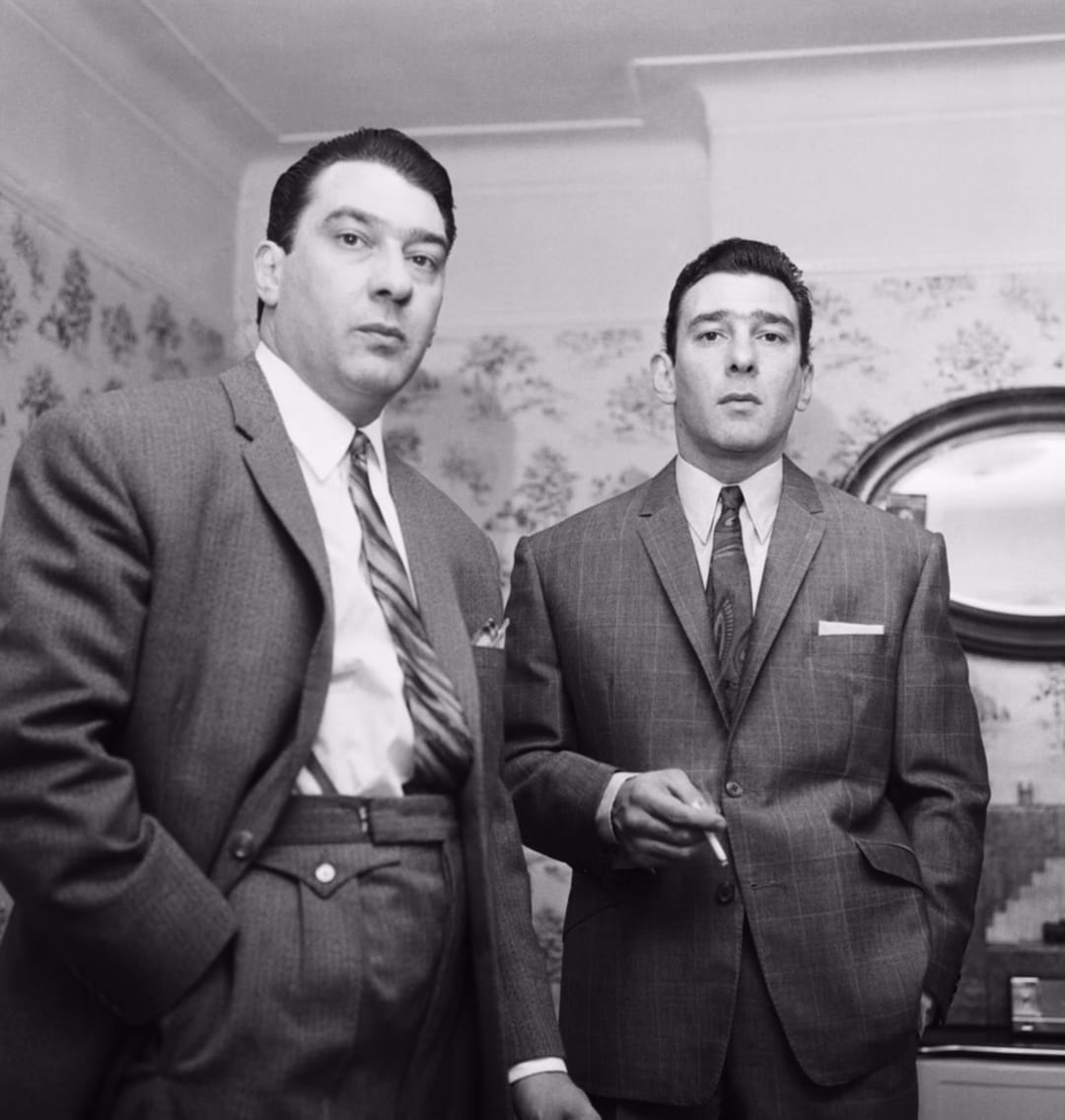 The Kray Twins Ronnie and Reggie East End of London Gangsters ...