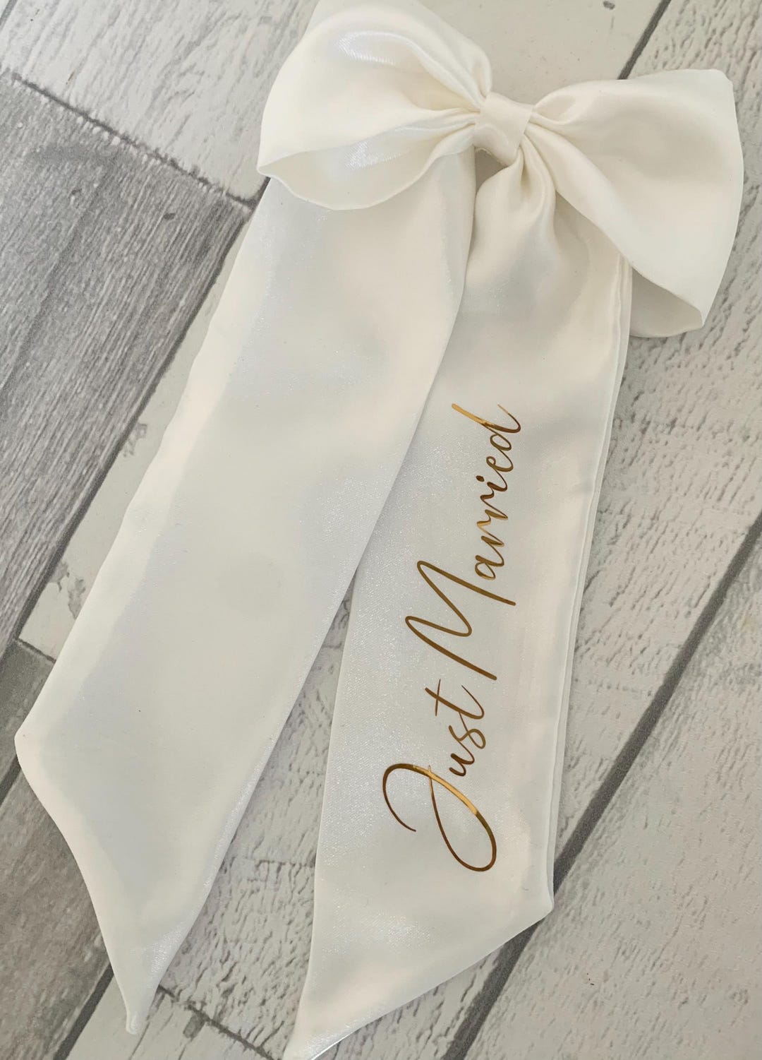 Large Black Satin Hair Bow, Classic Black Hair Bow, Bows for Ladies ...