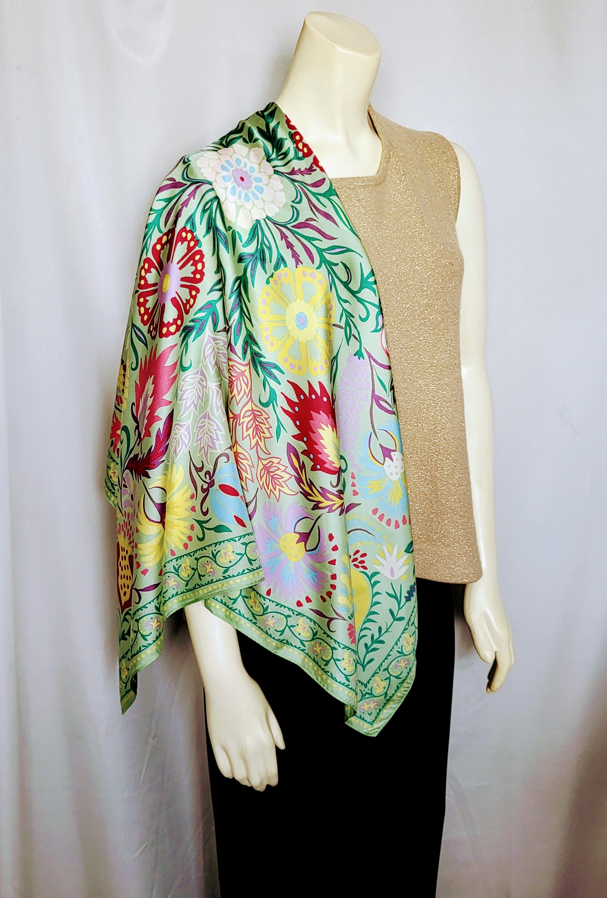 PURE SILK Large ZARA Square Floral Scarf/quality Hand Rolled PURE SILK Large ZARA Square Floral Scarf/quality Hand Rolled