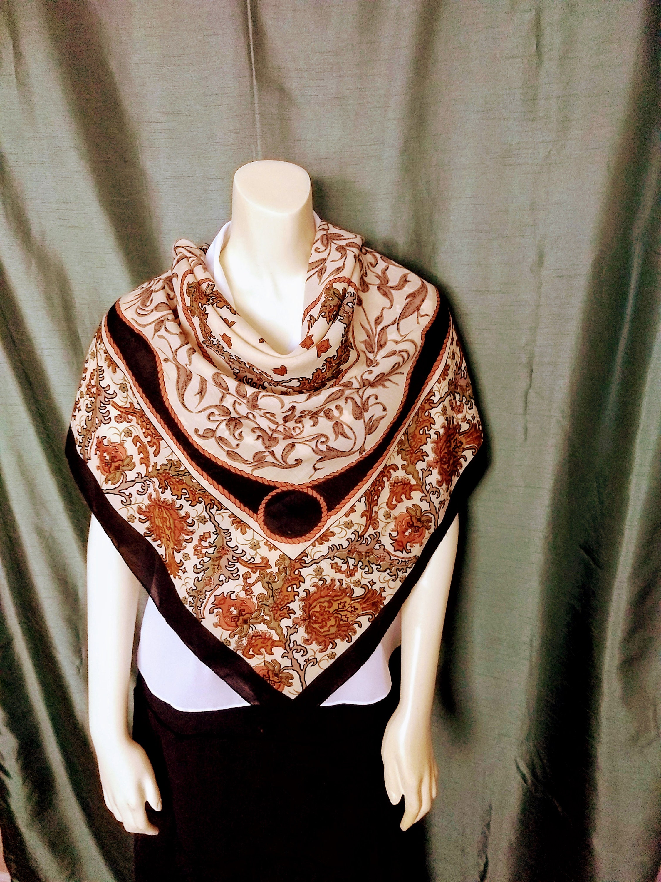 PURE SILK Big Square NUREL Scarf/classic Botanical Black White Amber ...