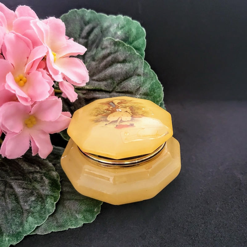 Alabaster Box - Etsy