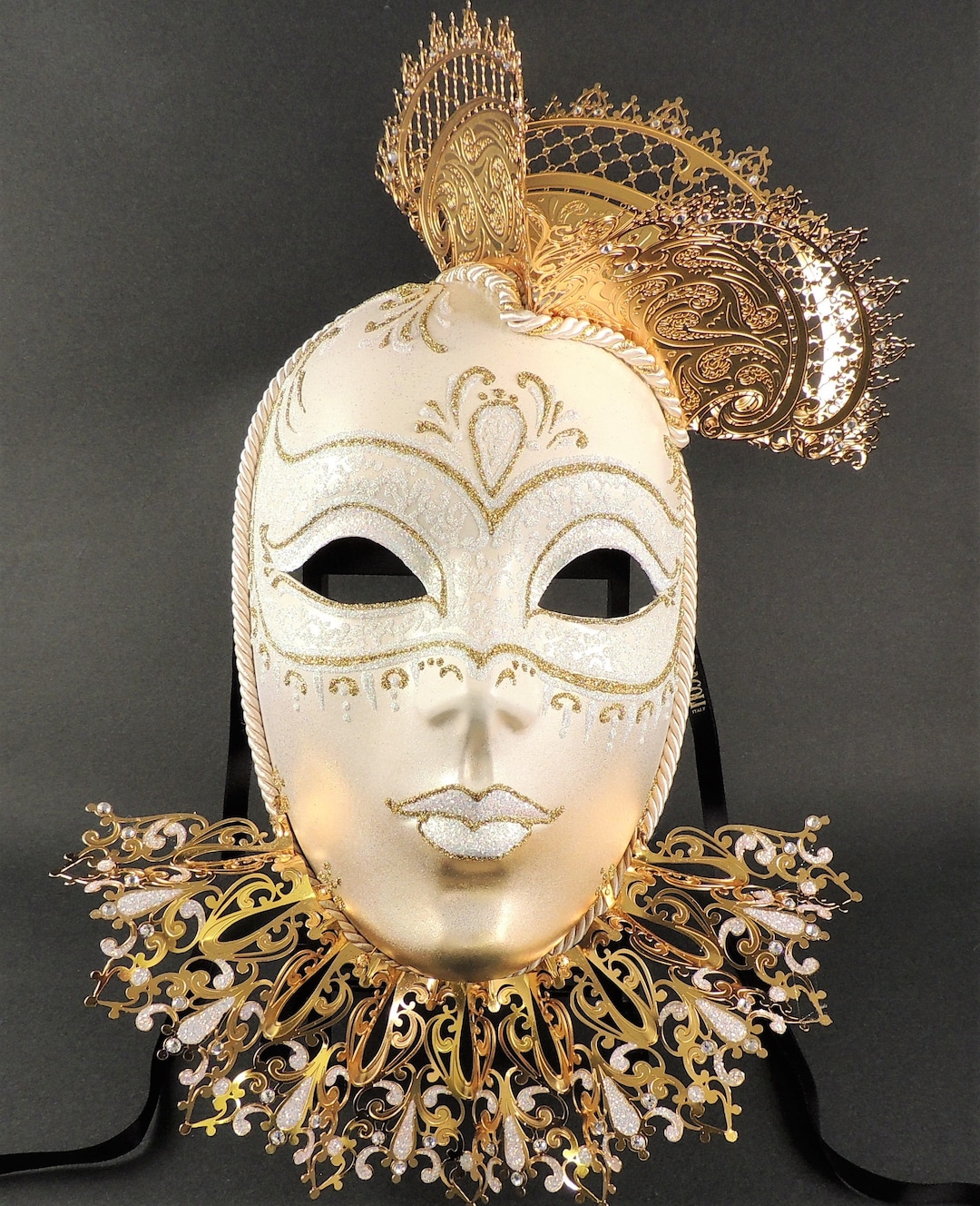 Luxury Wall Art, Gold and White Venetian Jolly, Jester, Clown Mask - Etsy