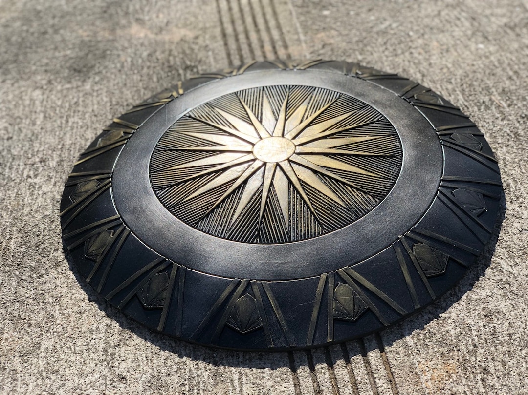 Wonder Woman Shield - Etsy