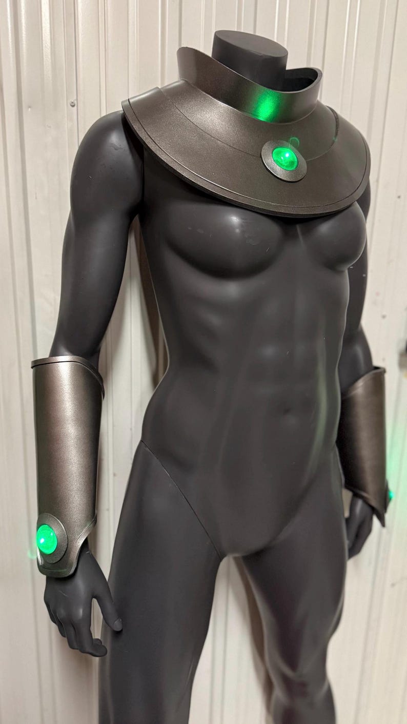 Teen Titan Cosplay Starfire Armor - Etsy
