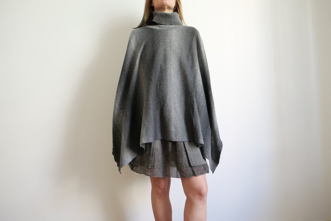 Vintage Wool Blend Soft Poncho Charcoal Turtle Neck Layer Knit ...